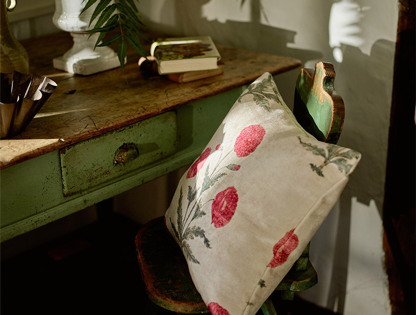 V&A Threads of India Opulent Velvets - Regal Poppy | Gold | Fabric ...